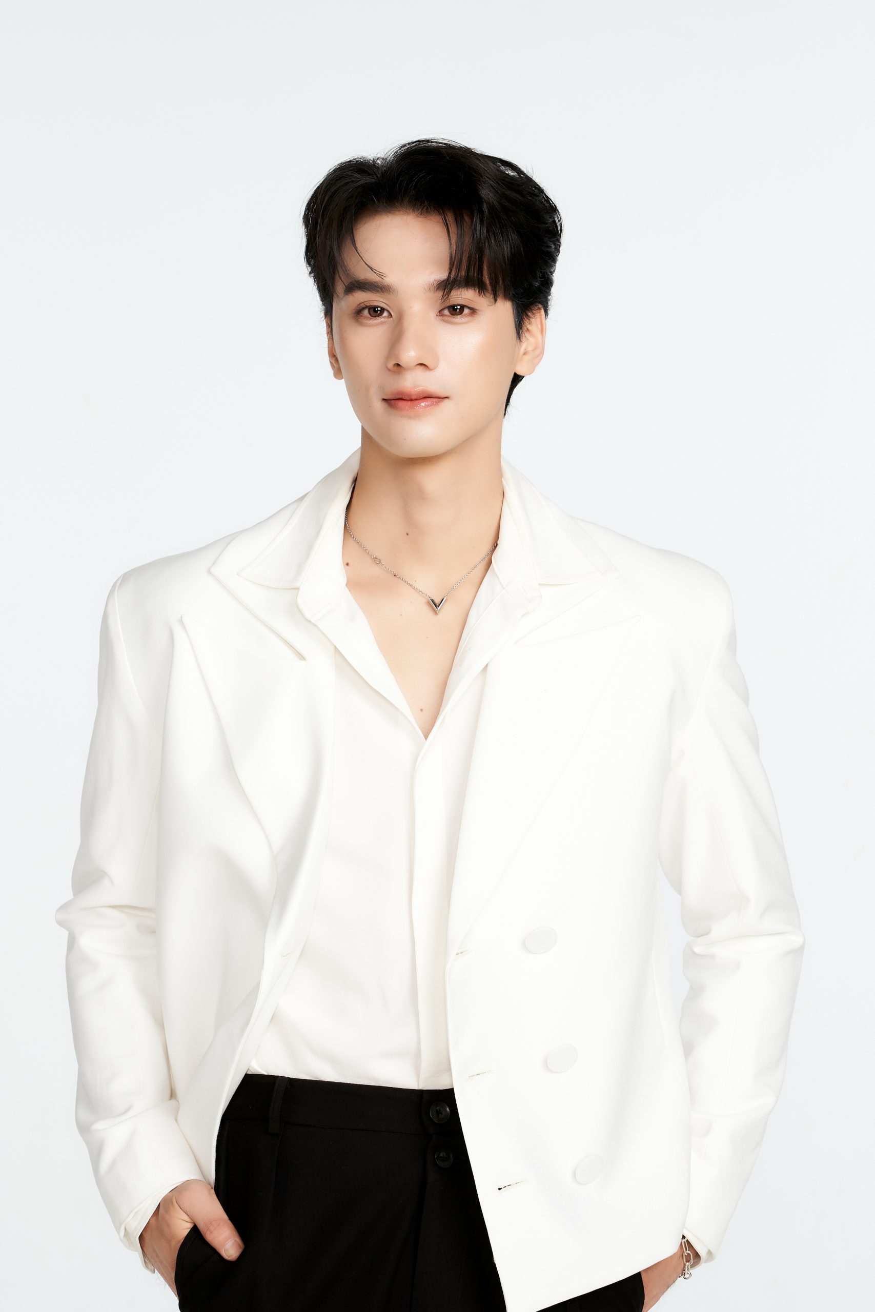 BeNice (บีไนซ์) รู้ใจสาวๆ ส่งนักแสดงหนุ่มสุดหล่อ “เก่ง” หฤษฎ์ มาเป็นของขวัญส่งท้ายปีเก่าต้อนรับ ...